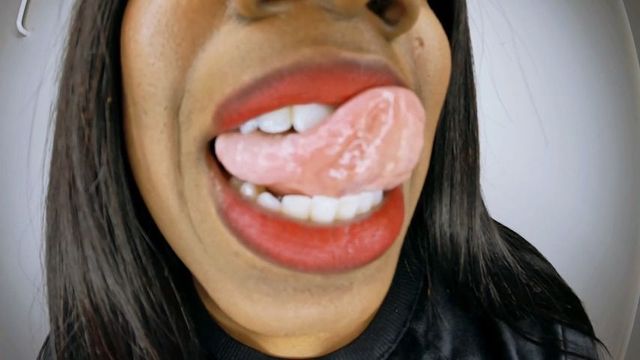London Luxxx Red Lipstick Mouth And Teeth Fetish Manyvids