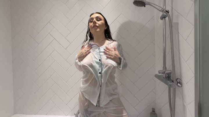 All Soaked - Kacie Fully Clothed Shower in Silk Pyjamas - ManyVids