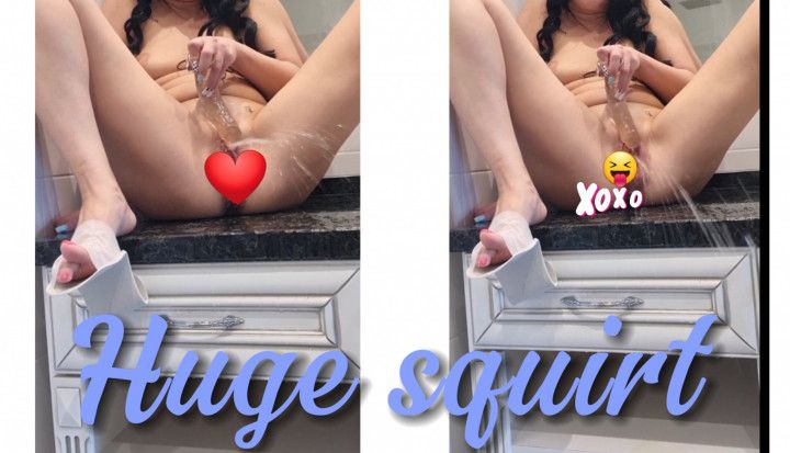 Sweetcat09 Huge Squirt Ever Manyvids